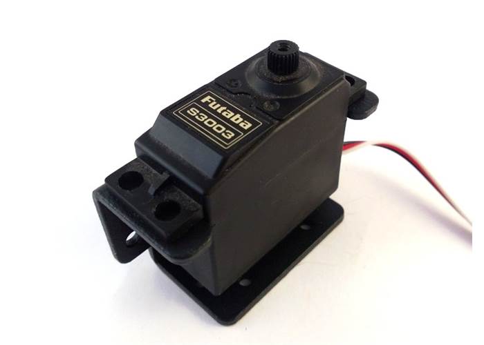 Servo Bracket - Black Aluminium - Multipurpose