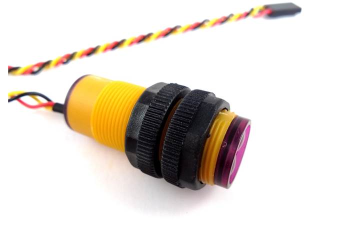 Infrared Object Detector with 3-80cm digital output