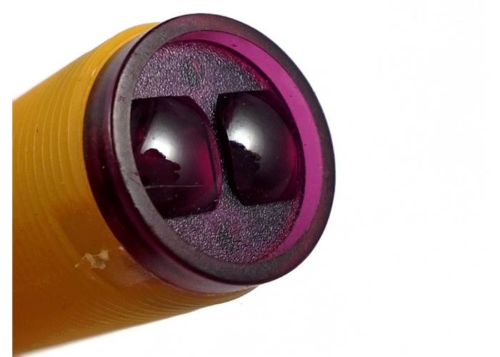 Infrared Object Detector with 3-80cm digital output