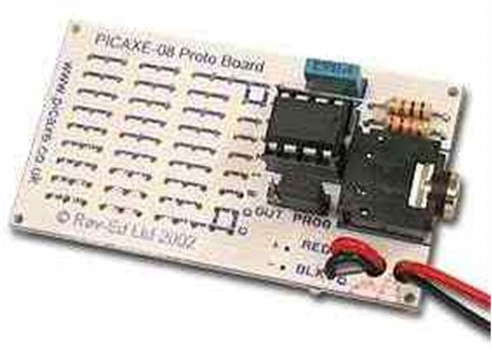 PICAXE-08 Protoboard (AXE021) - Robot Gear Australia